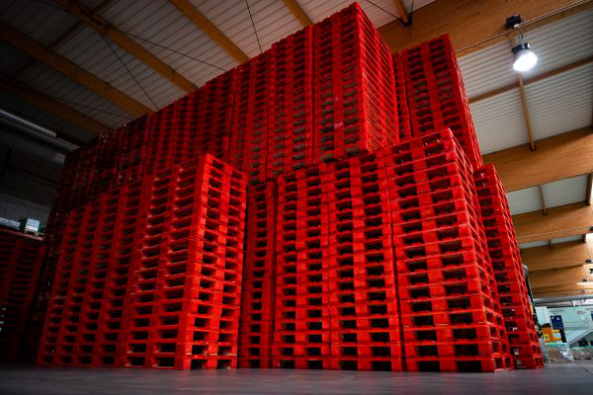 LPR - La Palette Rouge präsentiert nachhaltige Palettenlösungen auf dem ...